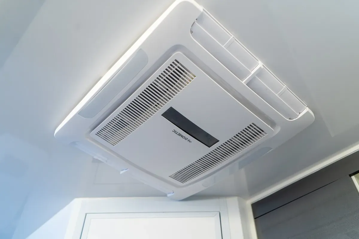 Highlander 13 Twin Hybrid Off Road Caravan - Sunshine Trail Caravans